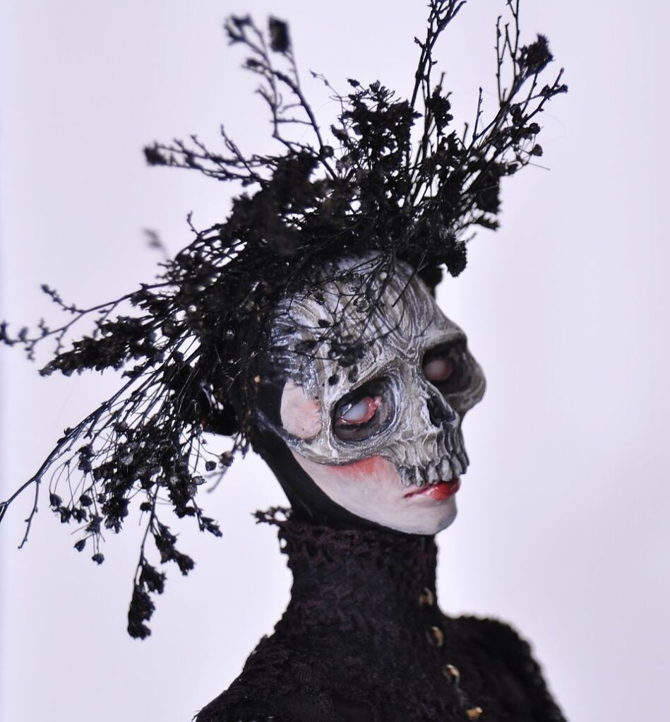 The Strange and Romantic, Three-Dimensional World of Jessica Dalva